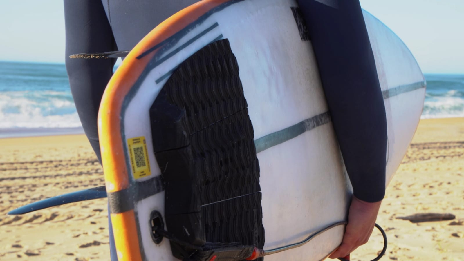 Le passeport des planches de surf avec Surfcode et Yelosquare